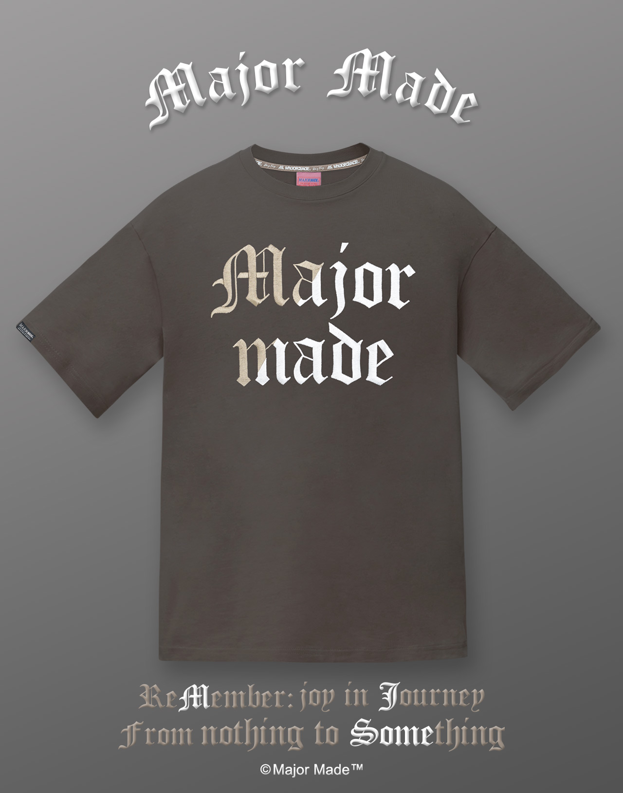 歌德字雙色刺繡短Tee | MAJOR MADE