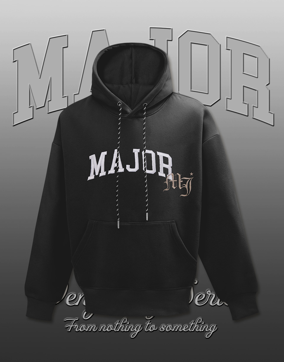 重疊歌德字母刺繡帽TEE | MAJOR MADE